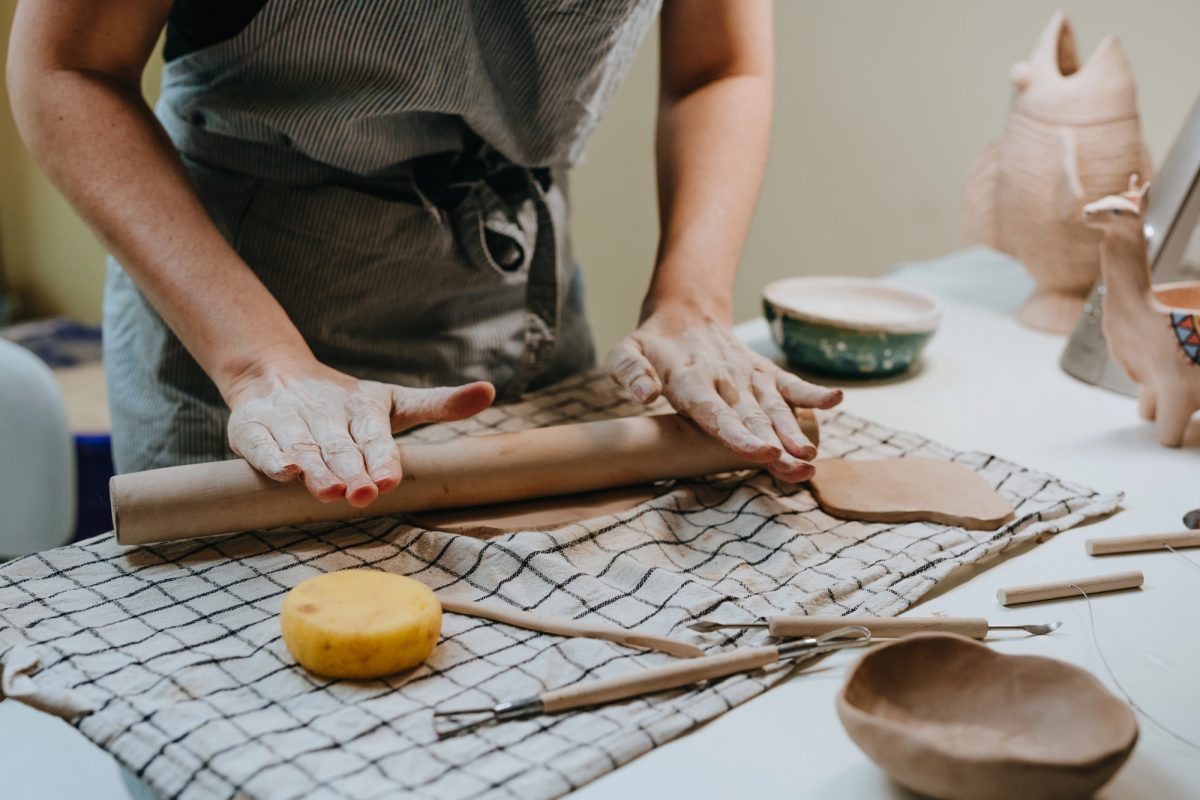 Make a Stunning Leaf-Imprinted Clay Dish Set That’s Both Eco-Friendly ...
