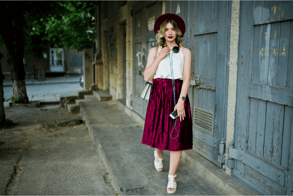 13 Ways to Layer Fabrics Like a Designer for More Dimension and Drama ...